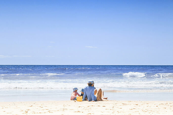 How to Plan a Stress-Free Family Beach Outing